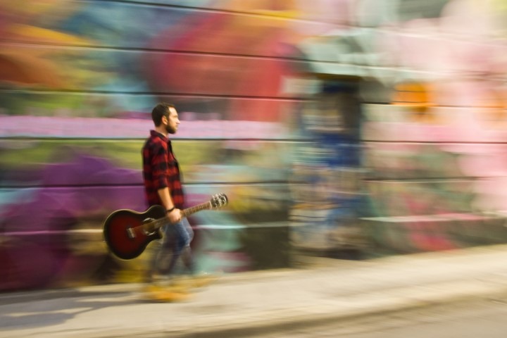 Explorando las Escalas Modales y la Armonía Modal: Una Guía para ...